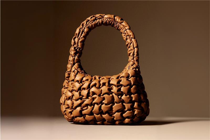 Remove Background from Photo – Free AI Background Remover | Photomatic